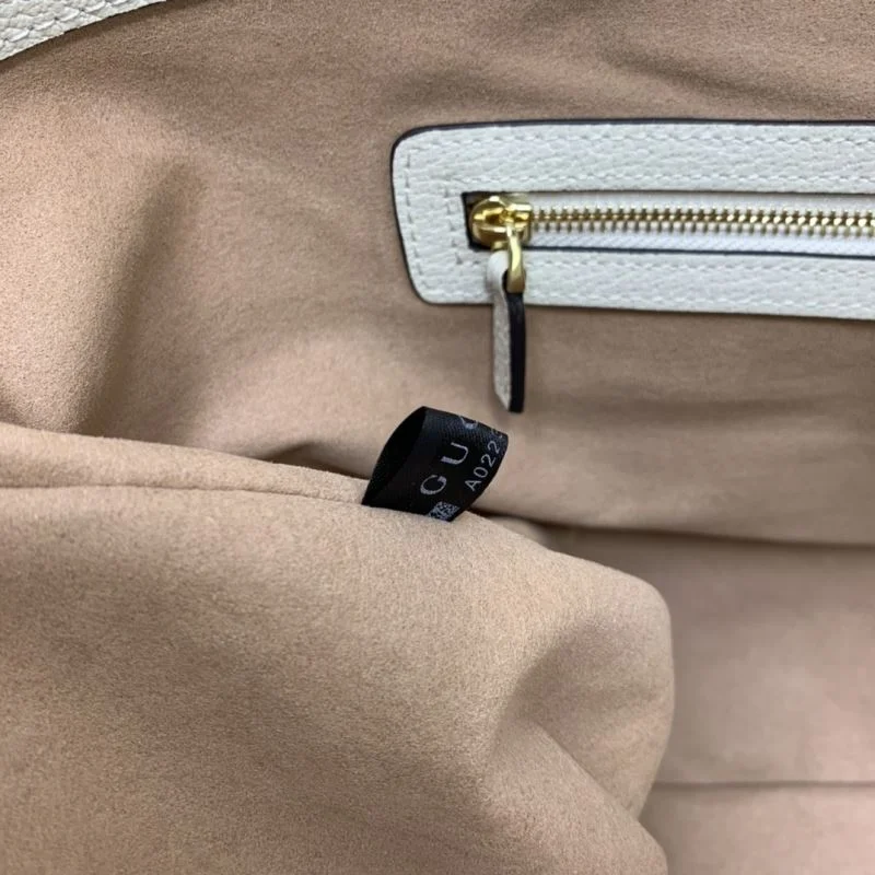 Top match Gucci Shopping Bags
