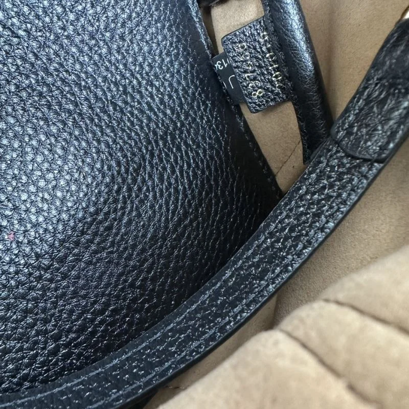 Cut-rate Gucci Shopping Bags