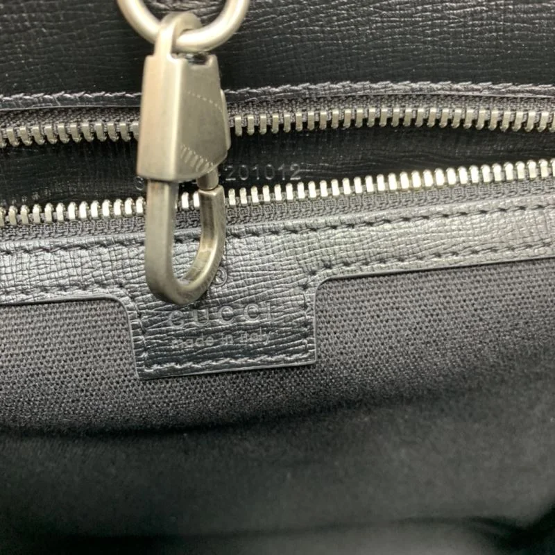 Reasonably priced Gucci Shopping Bags