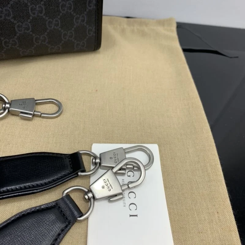 Reasonably priced Gucci Shopping Bags