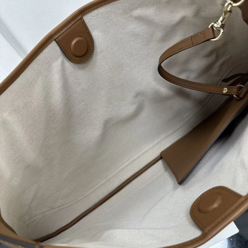 Inexpensive Gucci Shopping Bags