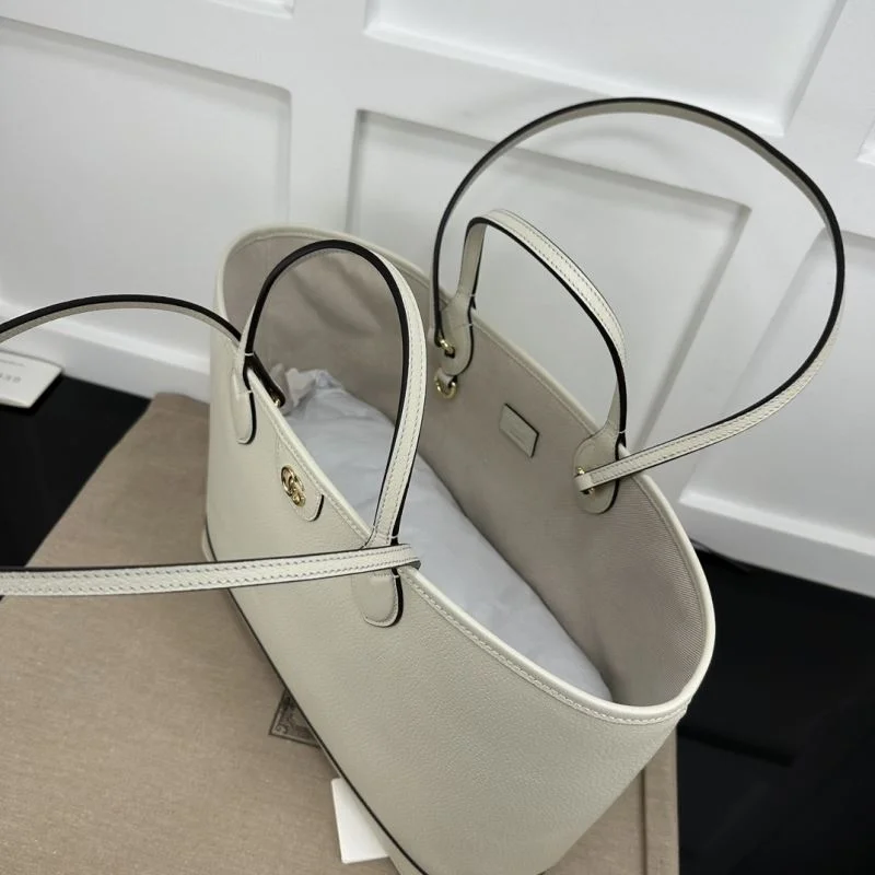 Value-priced Gucci Shopping Bags