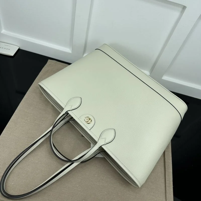 Value-priced Gucci Shopping Bags