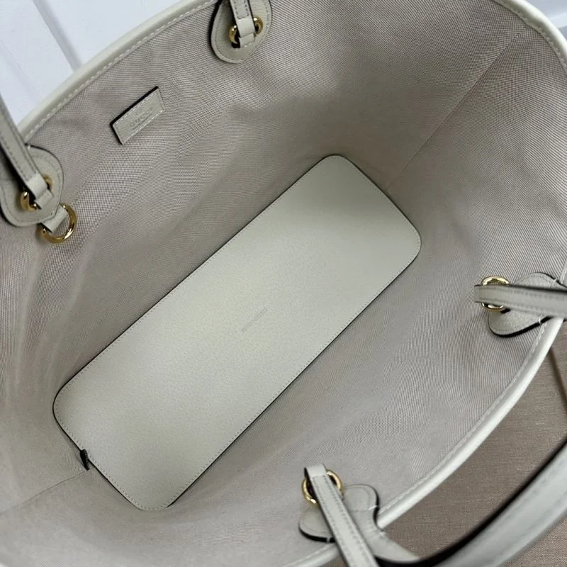 Value-priced Gucci Shopping Bags