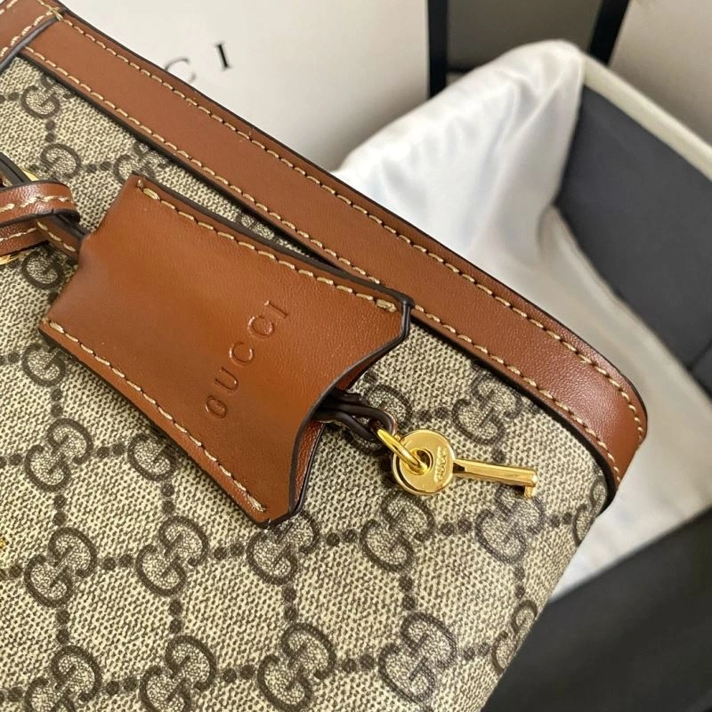High fidelity Gucci Shopping Bags