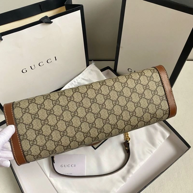 Indistinguishable Gucci Shopping Bags
