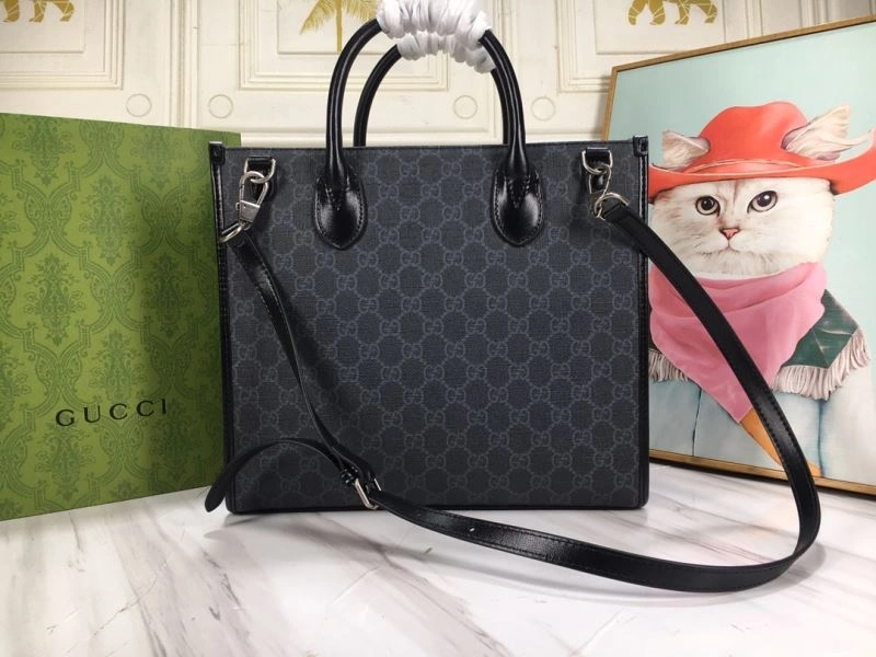 Indistinguishable Gucci Shopping Bags