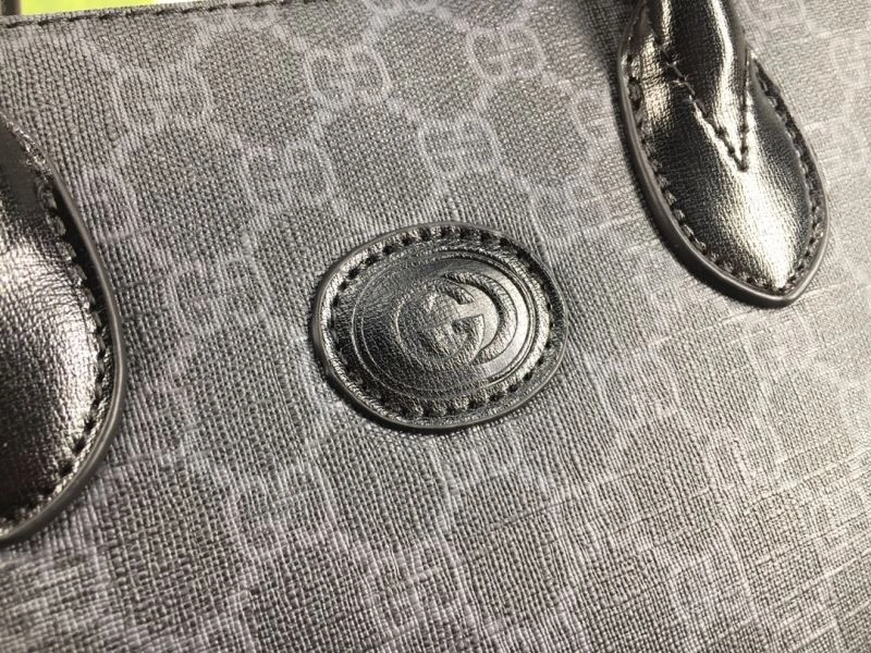 Indistinguishable Gucci Shopping Bags