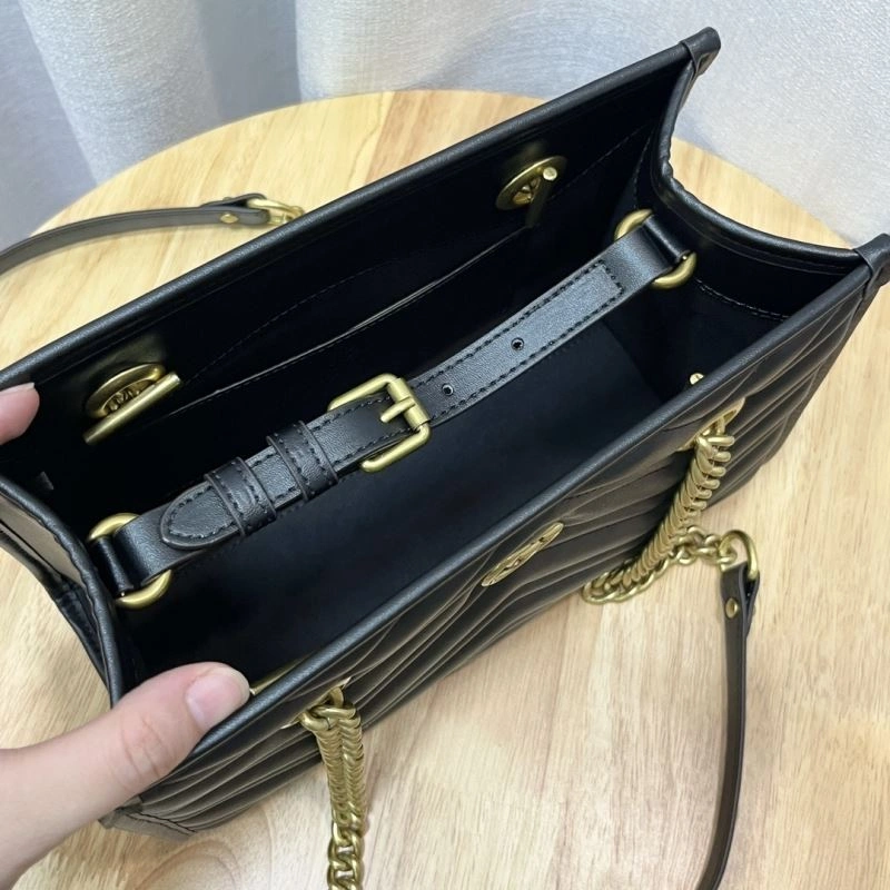 Cut-rate Gucci Shopping Bags