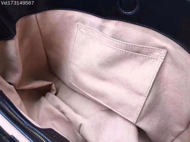 Cut-rate Gucci Shopping Bags