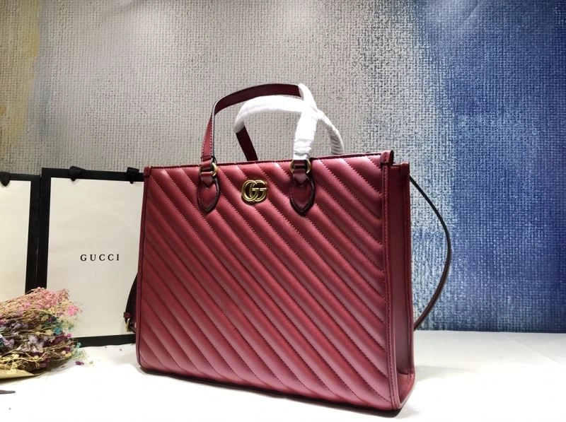 Accurate model Gucci Shopping Bags