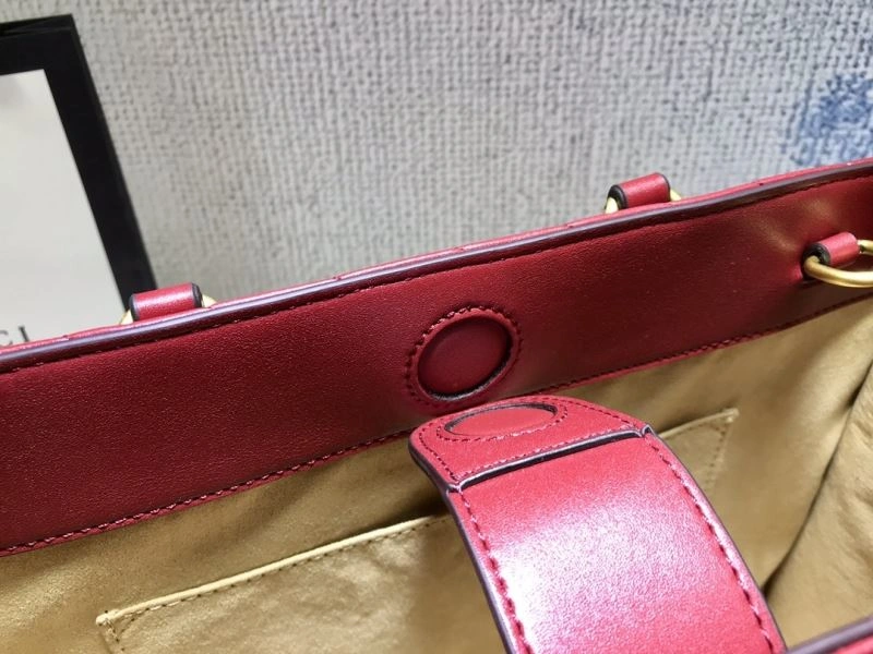 Accurate model Gucci Shopping Bags