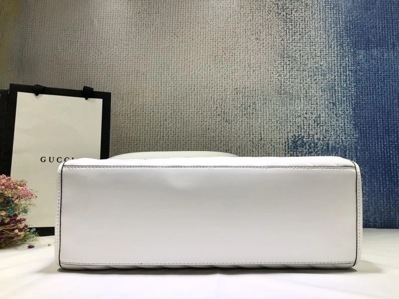 Indistinguishable Gucci Shopping Bags