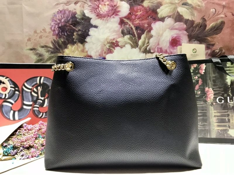 Indistinguishable Gucci Shopping Bags