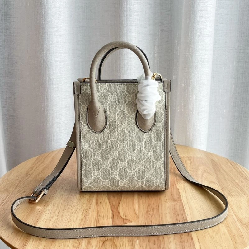Authentic Gucci Shopping Bags