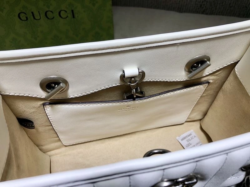 Bargain Gucci Shopping Bags