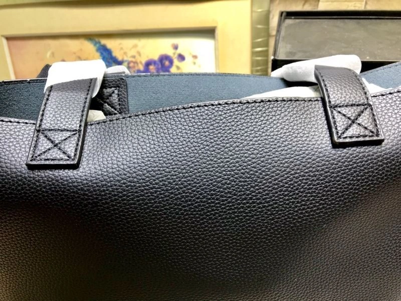 Top match Gucci Shopping Bags