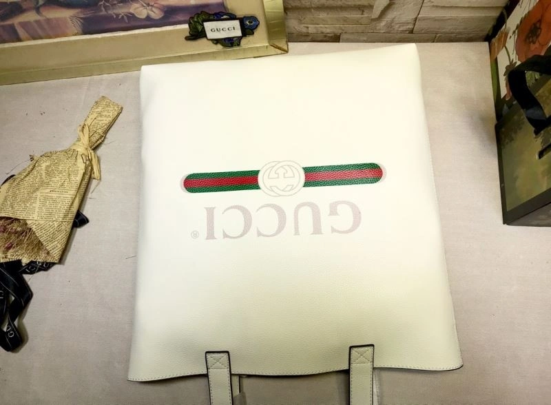 Discounted Gucci Shopping Bags