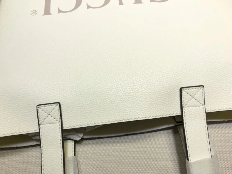 Discounted Gucci Shopping Bags
