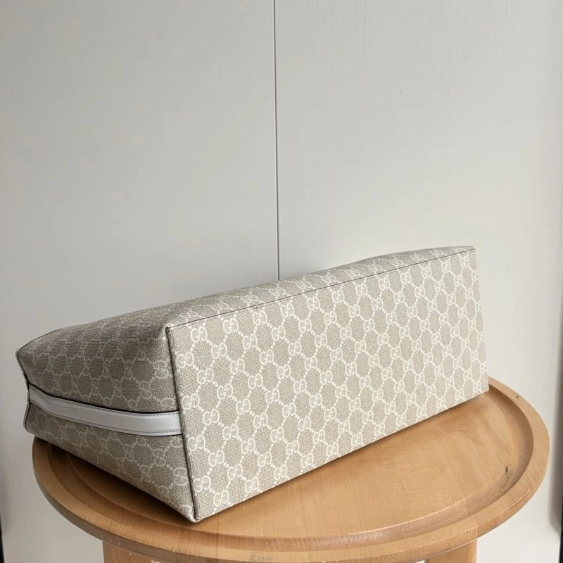 High fidelity Gucci Shopping Bags