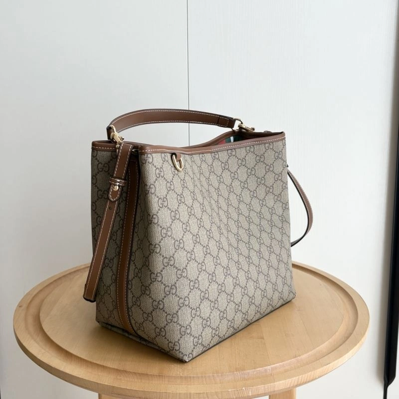 Brand-authenticated Gucci Shopping Bags