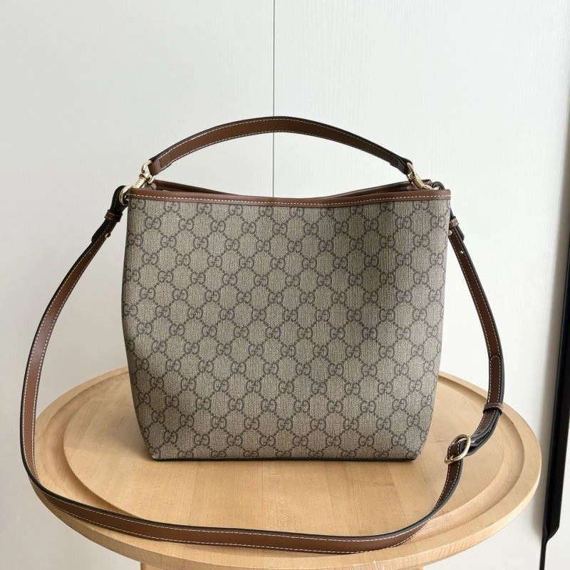 Brand-authenticated Gucci Shopping Bags