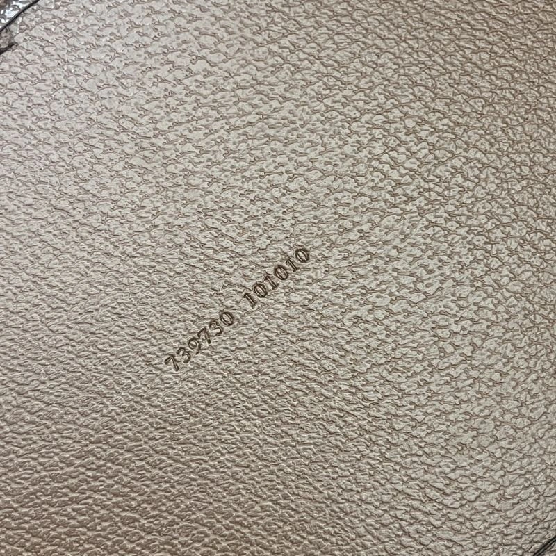 Bargain Gucci Shopping Bags