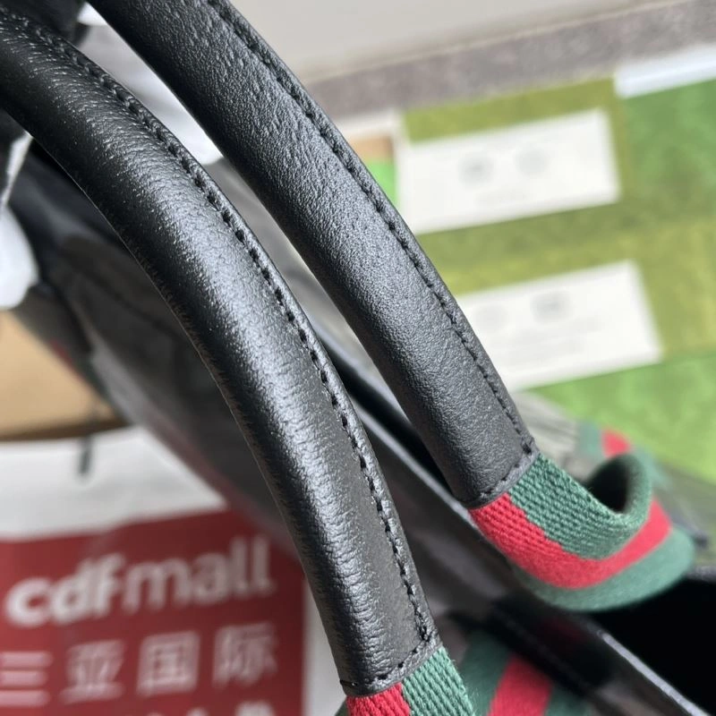Accurate model Gucci Shopping Bags