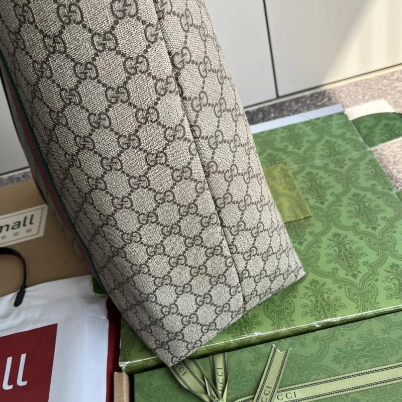 Top match Gucci Shopping Bags