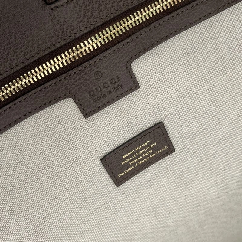 Indistinguishable Gucci Shopping Bags