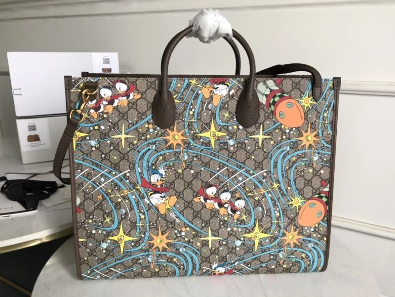 Accurate model Gucci Shopping Bags
