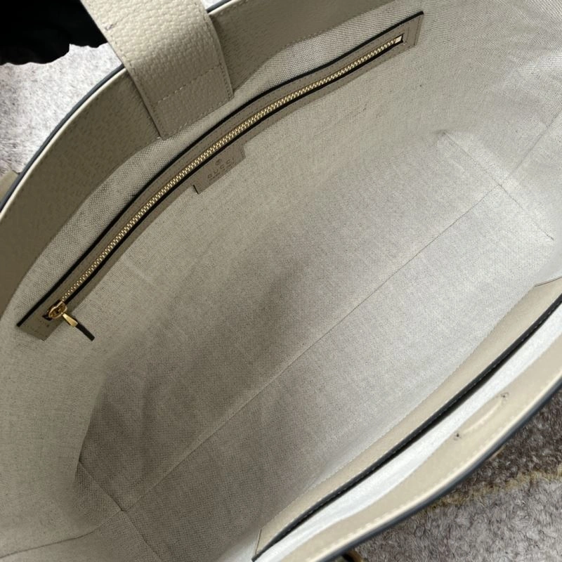 Value-priced Gucci Shopping Bags