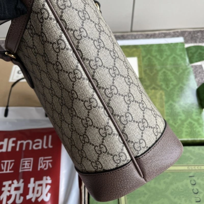 Reasonably priced Gucci Shopping Bags