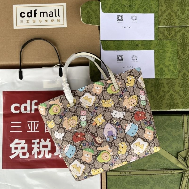 Value-priced Gucci Shopping Bags