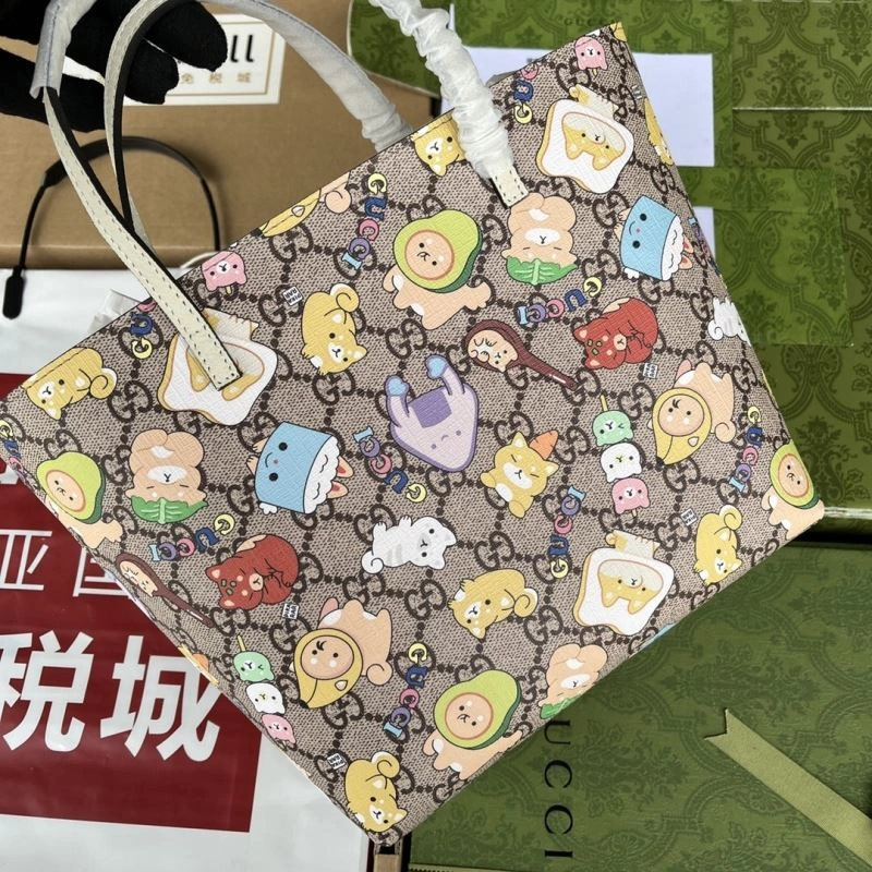Value-priced Gucci Shopping Bags