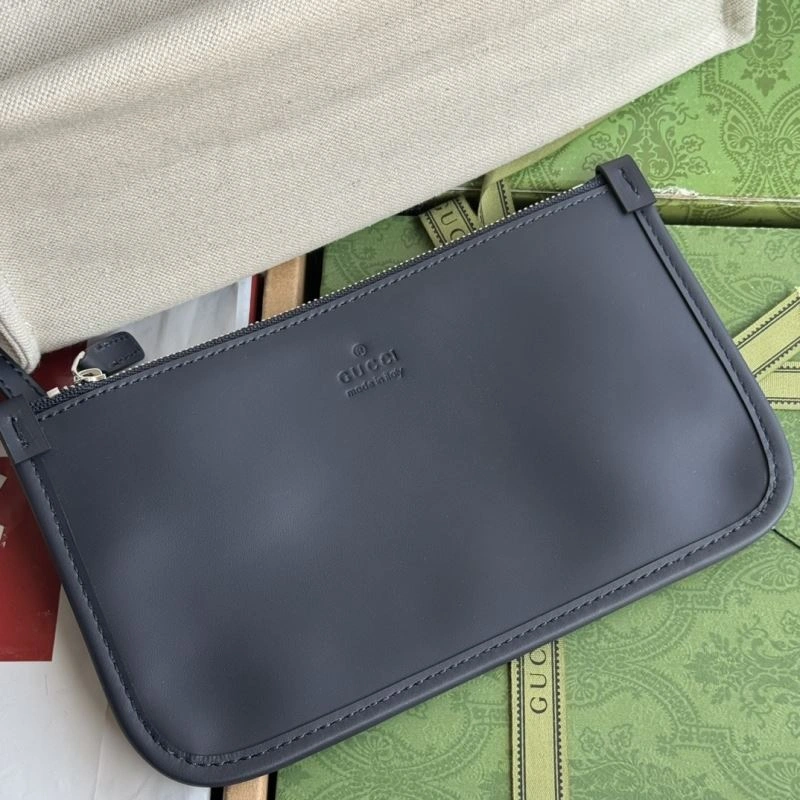 Brand-authenticated Gucci Shopping Bags