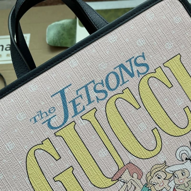 Value-priced Gucci Shopping Bags