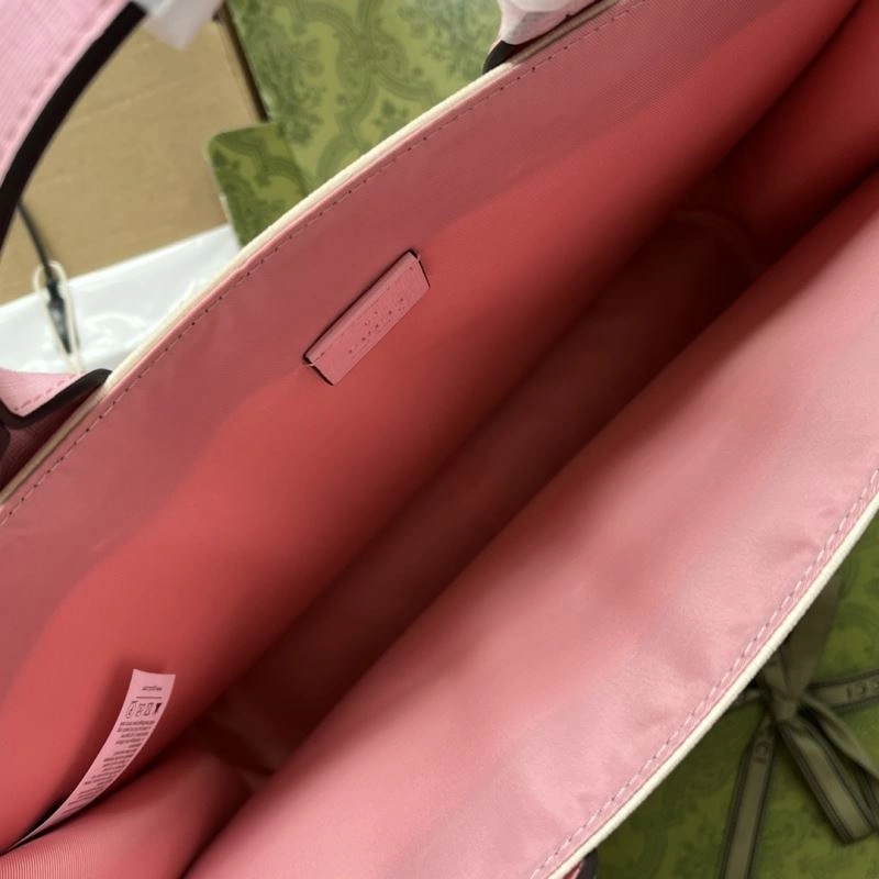 Authentic Gucci Shopping Bags