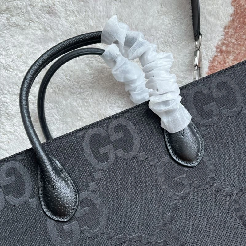 Low-cost Gucci Shopping Bags