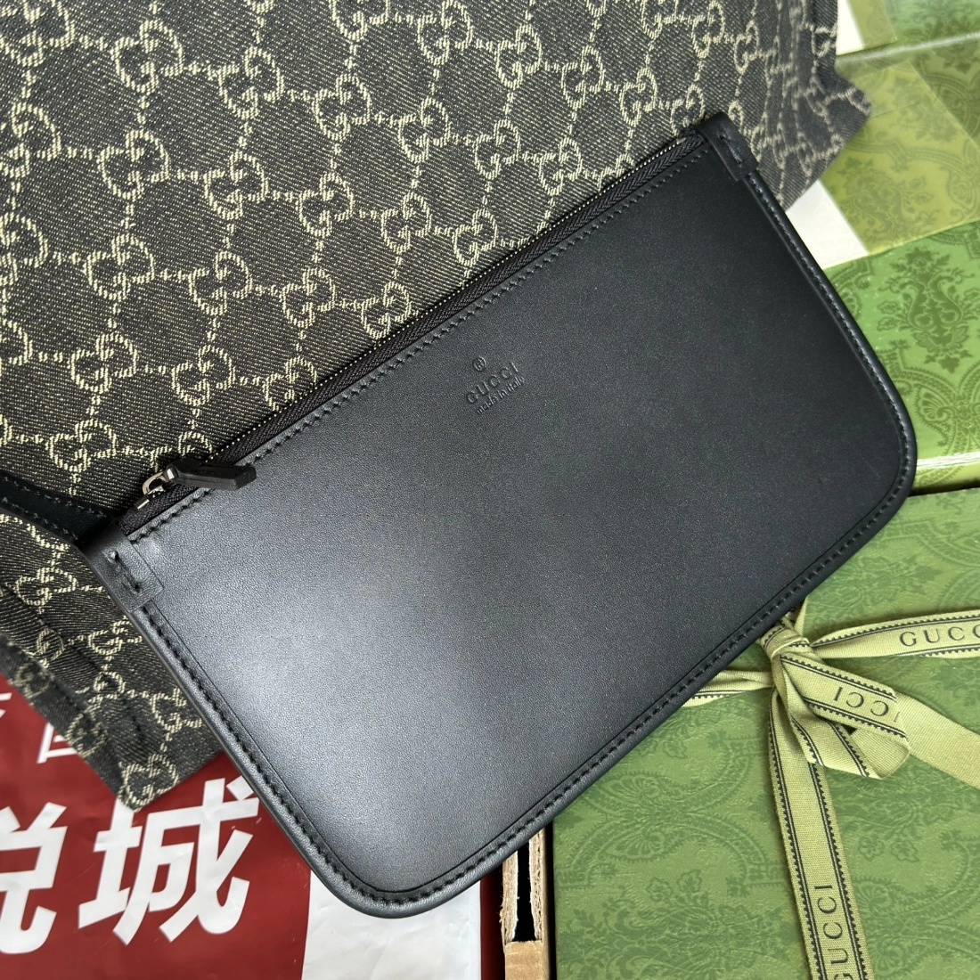 Bargain Gucci Shopping Bags
