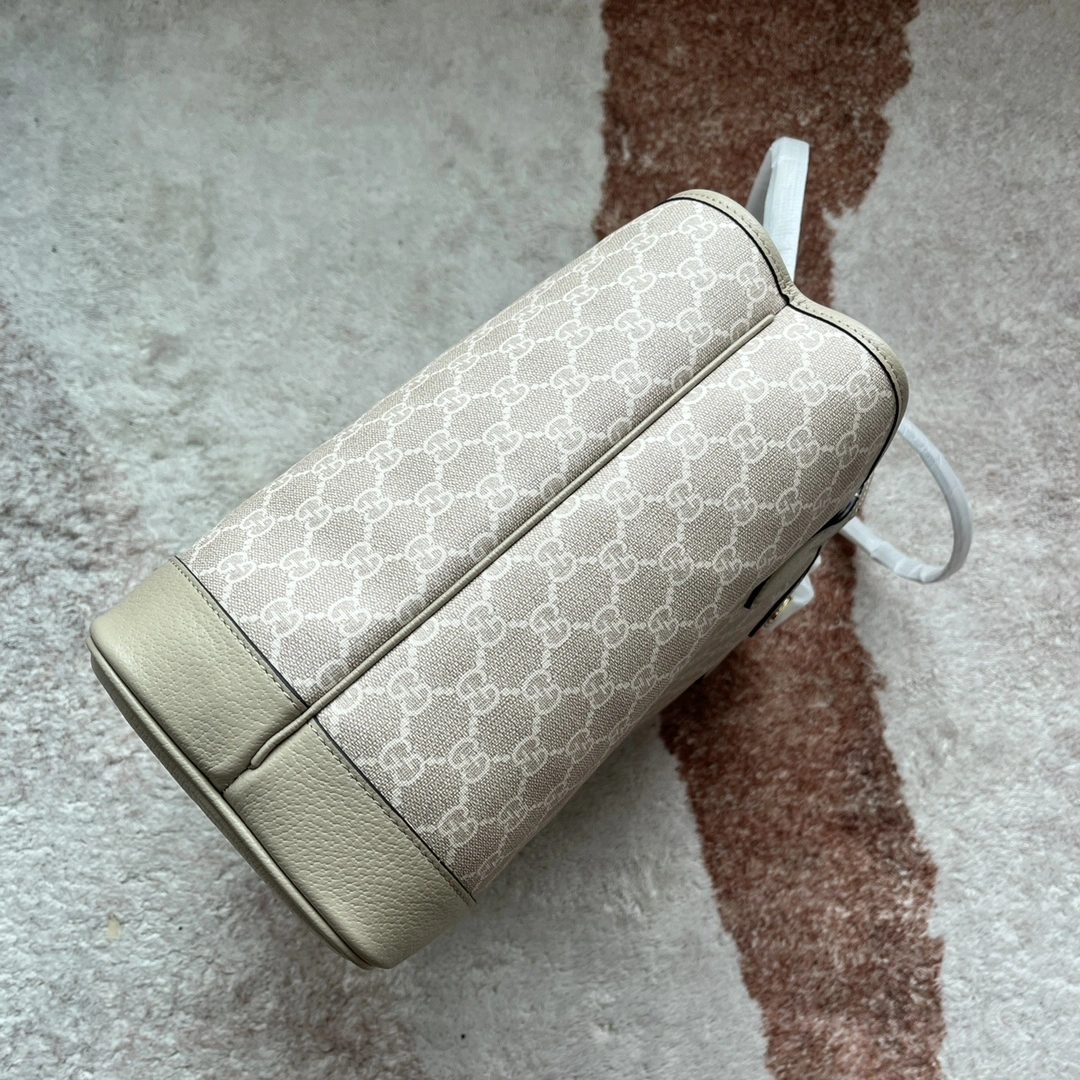 Genuine Gucci Shopping Bags