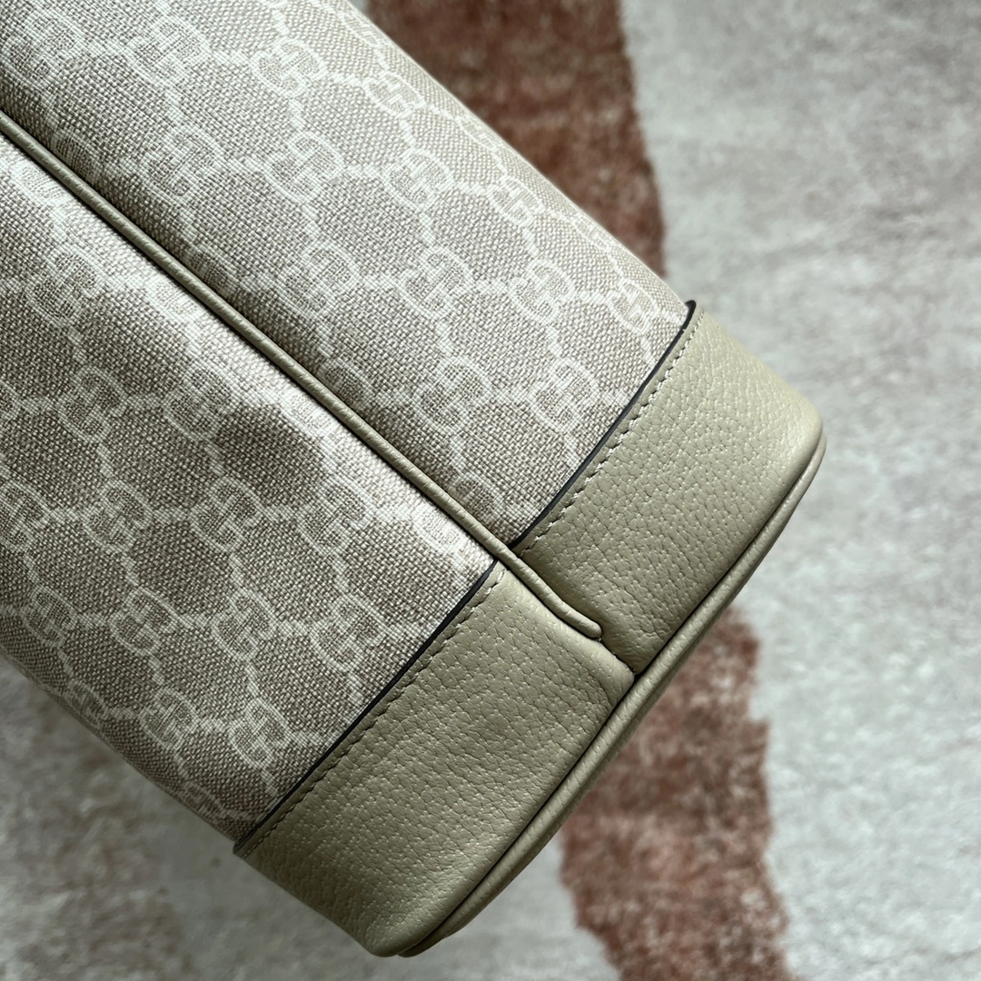 Genuine Gucci Shopping Bags