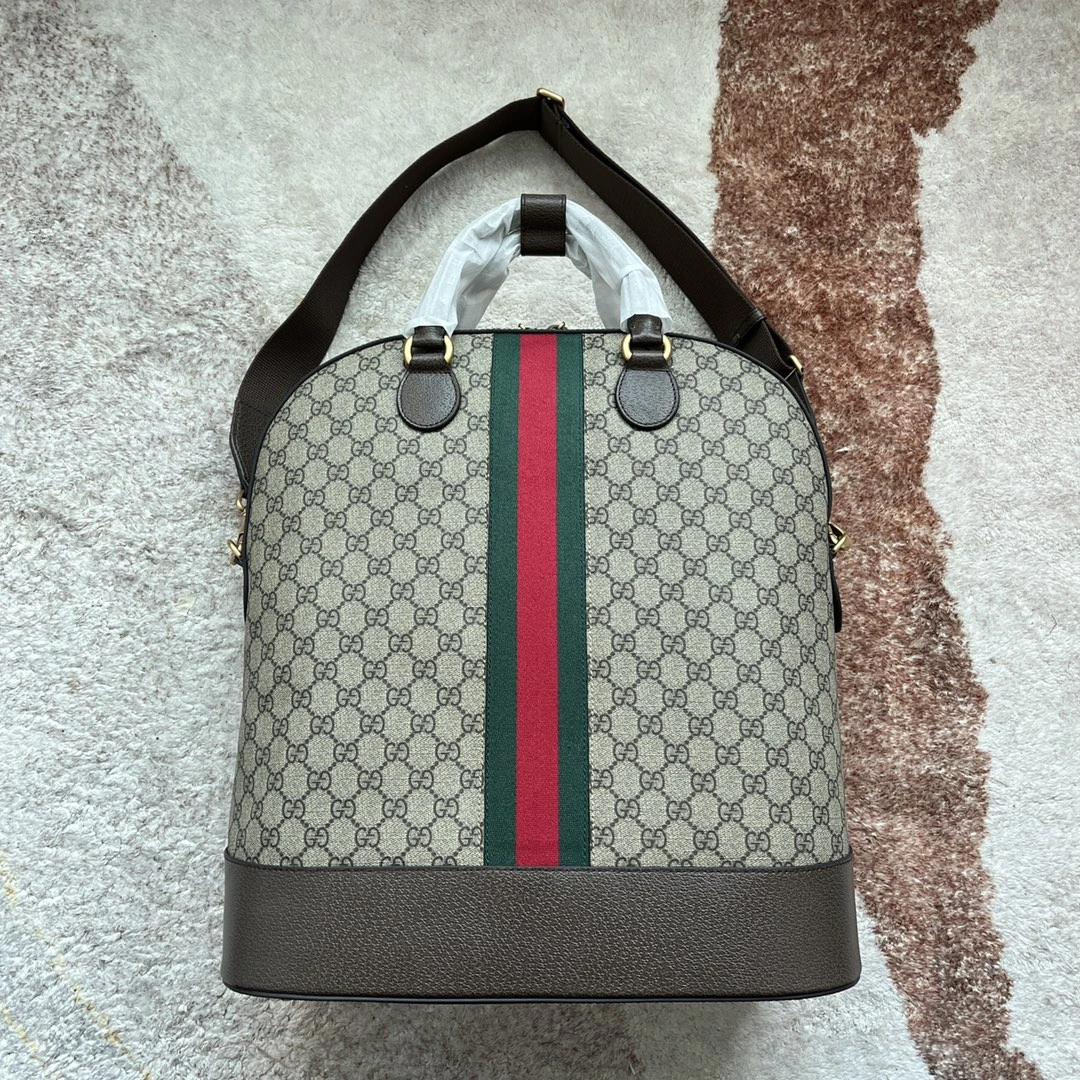 Indistinguishable Gucci Shopping Bags