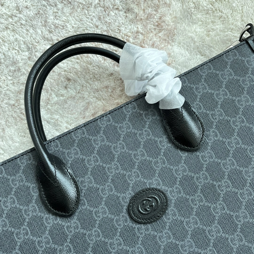 Low-cost Gucci Shopping Bags