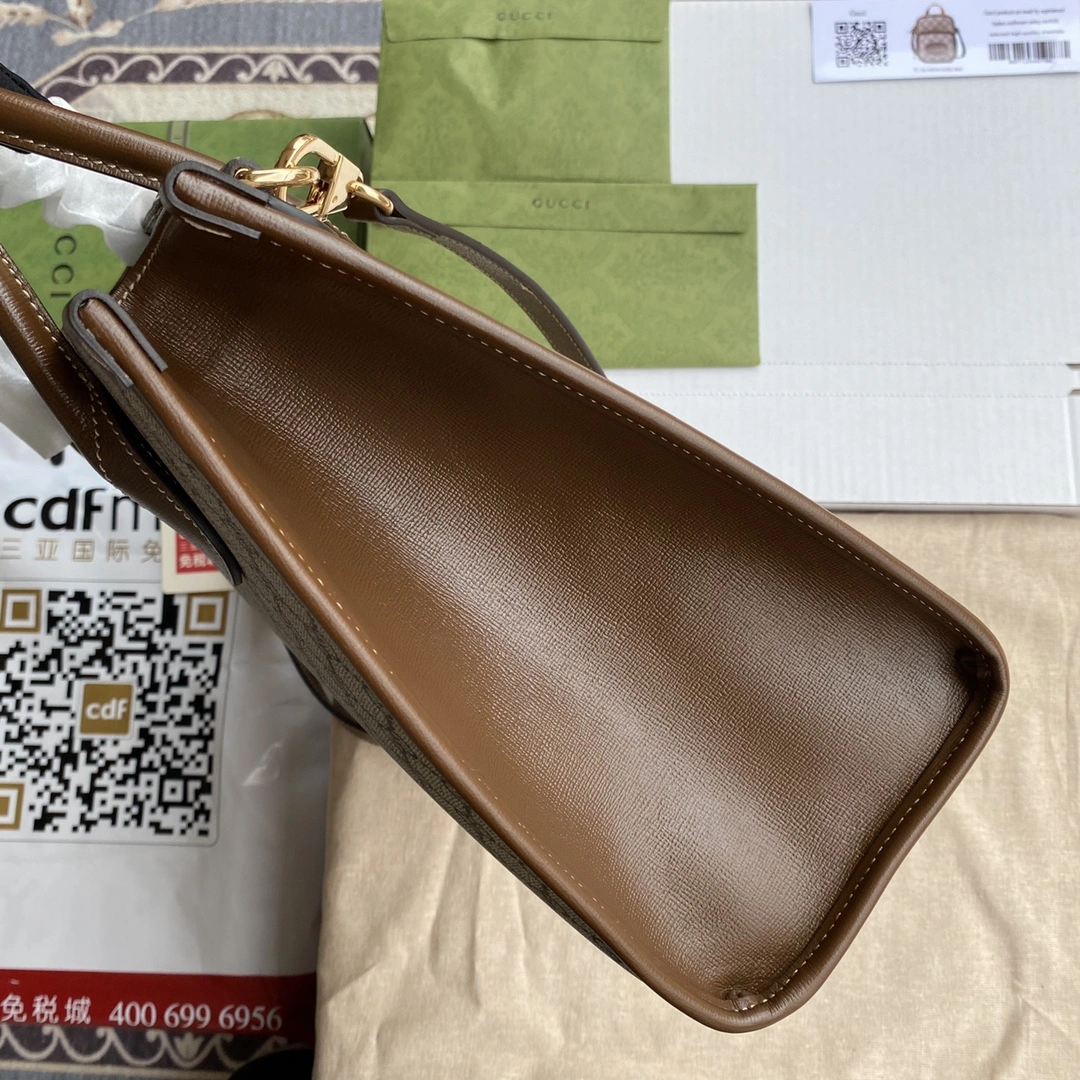 Value-priced Gucci Shopping Bags