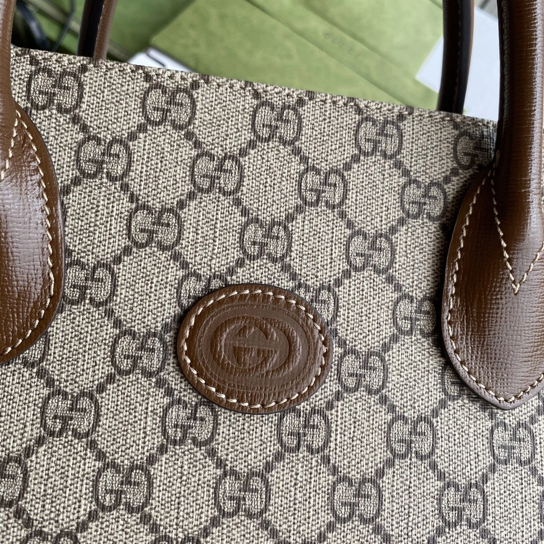 Value-priced Gucci Shopping Bags