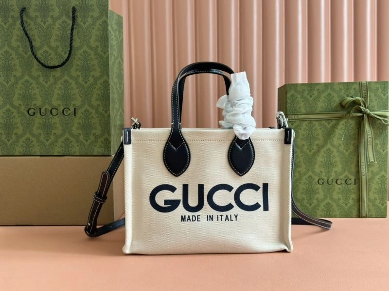 Gucci Shopping Bags