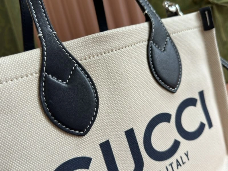 Exact replica Gucci Shopping Bags