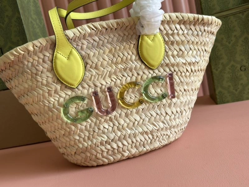 Low-cost Gucci Shopping Bags