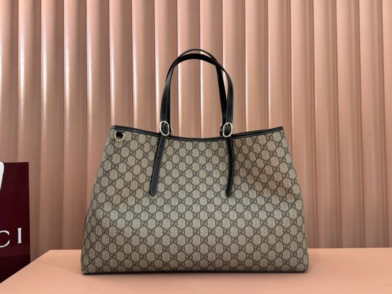 Gucci Shopping Bags